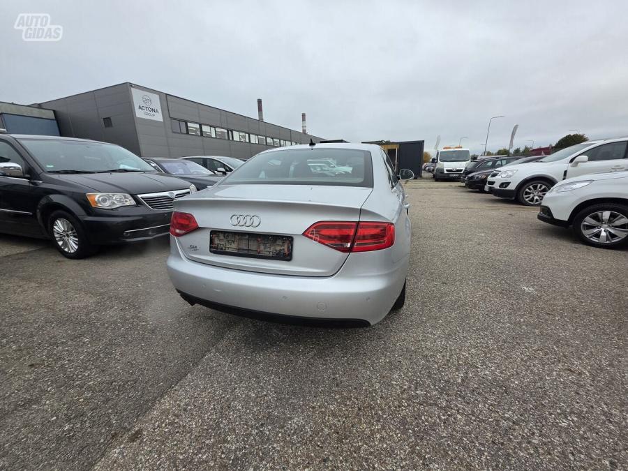 Audi A4 2008 in Kaunas, with an engine capacity of 1.80 L and mileage of 200 thousand km for 4444 €, photo 15 on AUTOMOTO.COM.LV