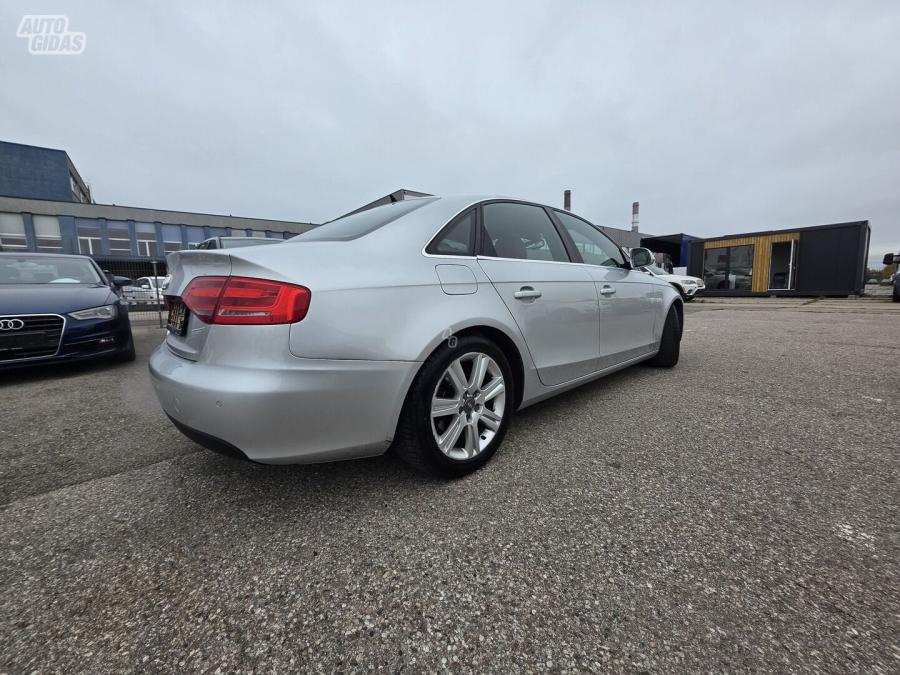 Audi A4 2008 in Kaunas, with an engine capacity of 1.80 L and mileage of 200 thousand km for 4444 €, photo 18 on AUTOMOTO.COM.LV