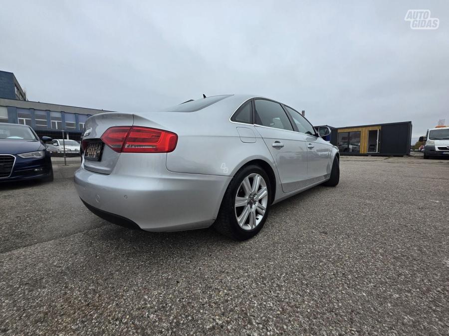 Audi A4 2008 in Kaunas, with an engine capacity of 1.80 L and mileage of 200 thousand km for 4444 €, photo 19 on AUTOMOTO.COM.LV