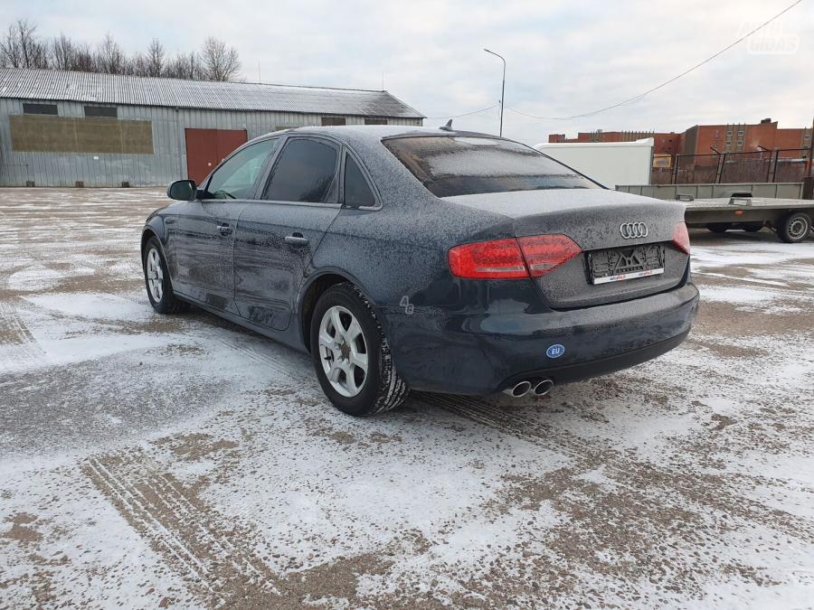Audi A4 2009 in Siauliai, with an engine capacity of 2.00 L and mileage of 245 thousand km for 4800 €, photo 3 on AUTOMOTO.COM.LV
