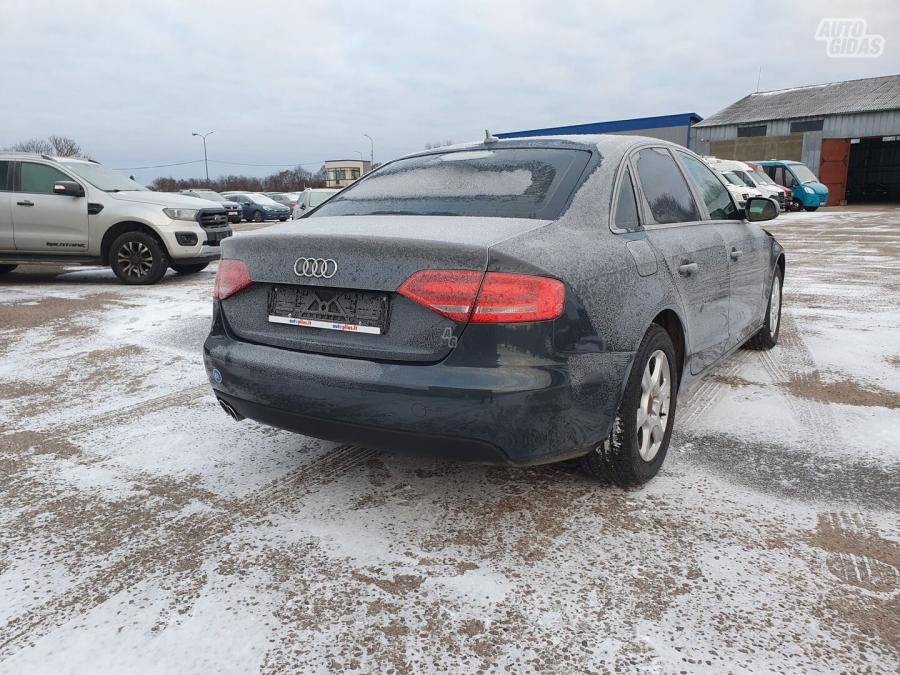 Audi A4 2009 in Siauliai, with an engine capacity of 2.00 L and mileage of 245 thousand km for 4800 €, photo 4 on AUTOMOTO.COM.LV