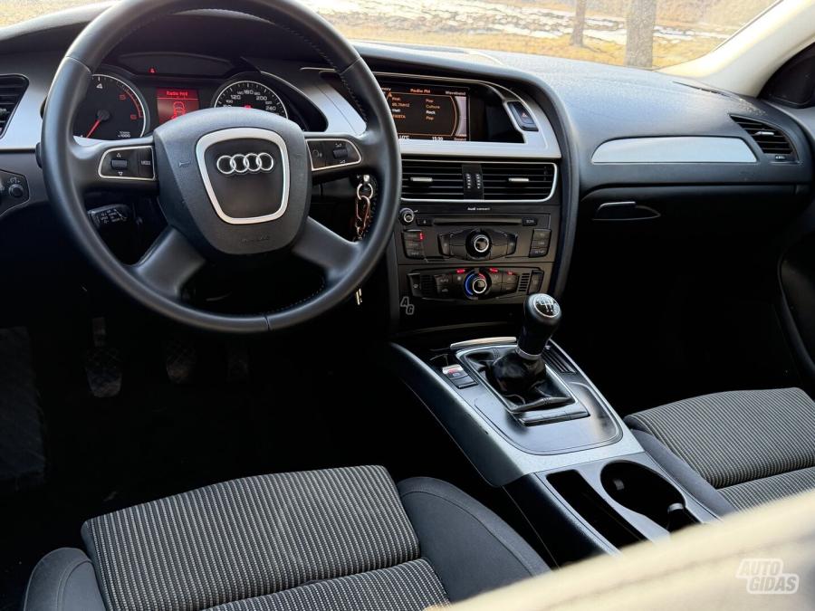 Audi A4 2009 Kauņa, ar dzinēja tilpumu 2.00 L un nobraukumu 315 tūkst. km par 3899 €, foto 14 vietnē AUTOMOTO.COM.LV