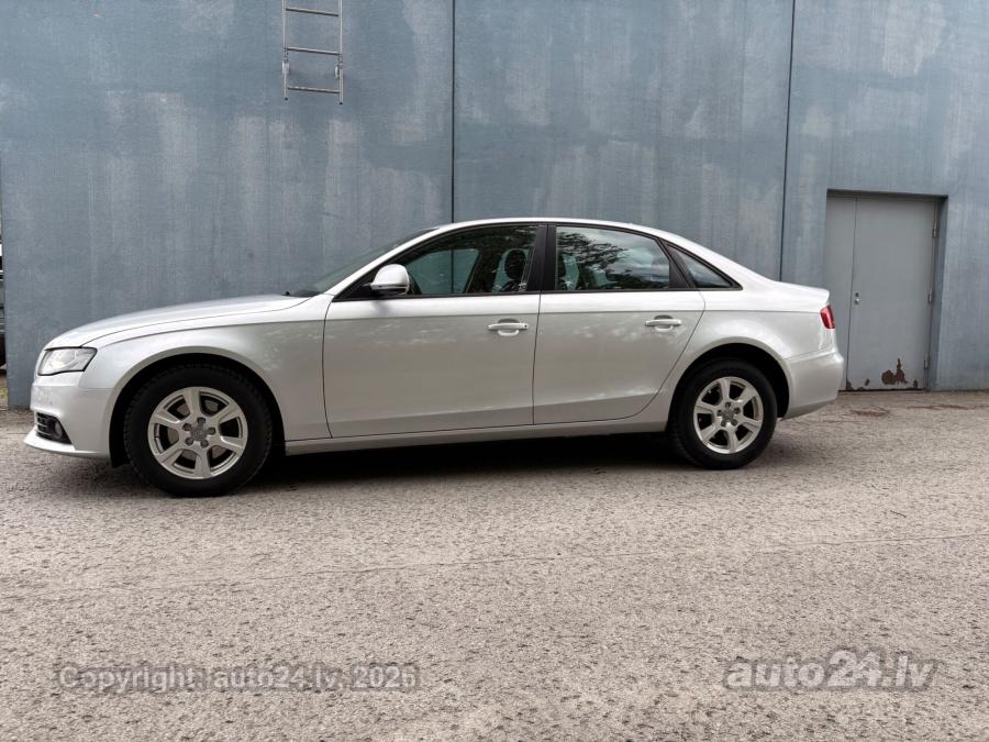 Audi A4 2009 Tallina, ar dzinēja tilpumu 1.80 L un nobraukumu 276 tūkst. km par 3995 €, foto 4 vietnē AUTOMOTO.COM.LV