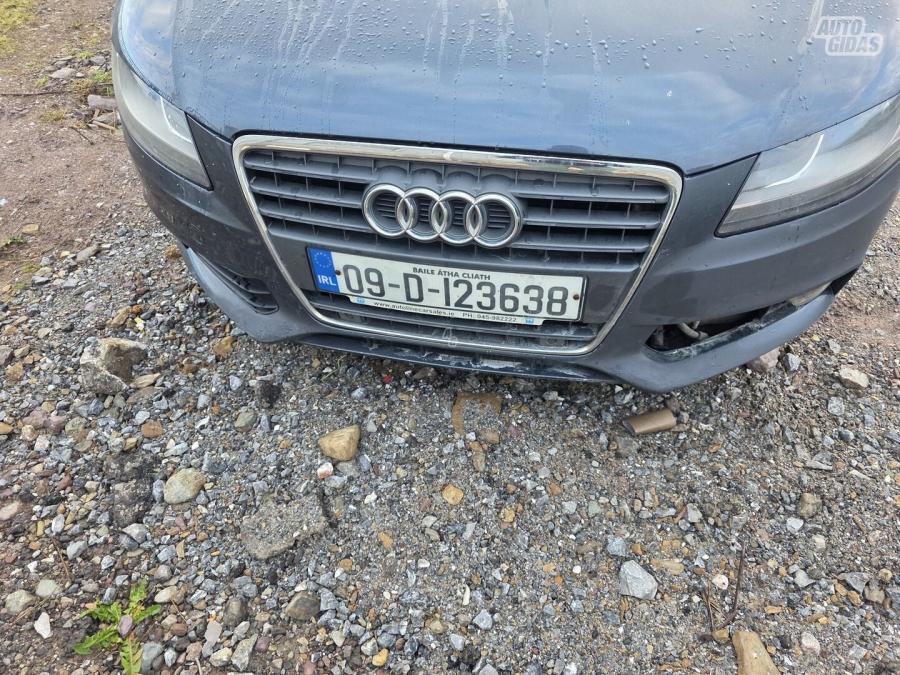 Audi A4 2009 in Vilnius, with an engine capacity of 2.00 L and mileage of 320 thousand km for 2500 €, photo 3 on AUTOMOTO.COM.LV