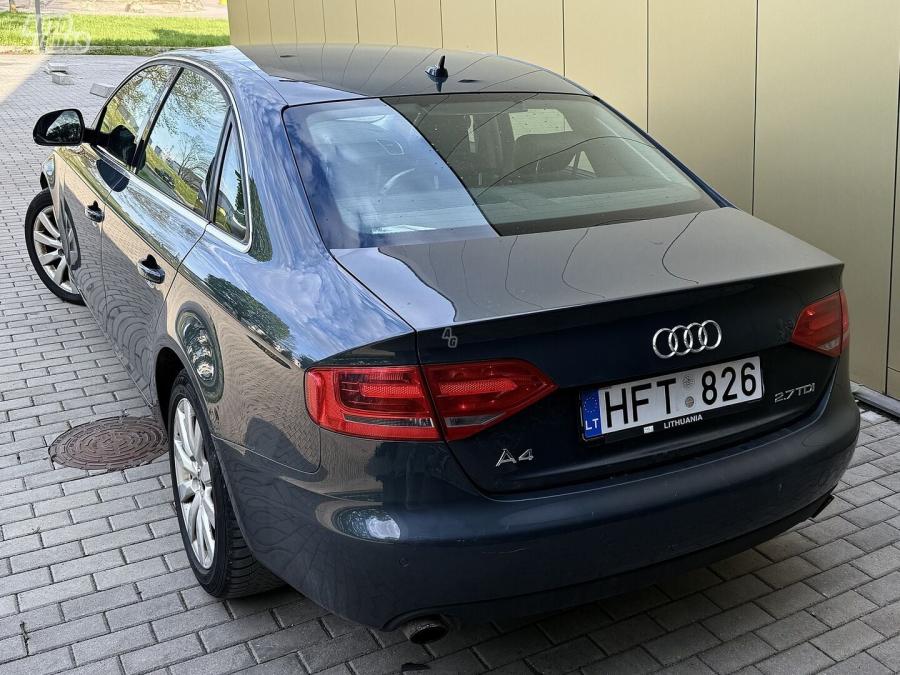 Audi A4 2009 in Kaunas, with an engine capacity of 2.70 L and mileage of 361 thousand km for 2550 €, photo 5 on AUTOMOTO.COM.LV