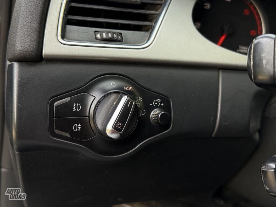 Audi A4 2009 in Kaunas, with an engine capacity of 2.70 L and mileage of 361 thousand km for 2550 €, photo 17 on AUTOMOTO.COM.LV