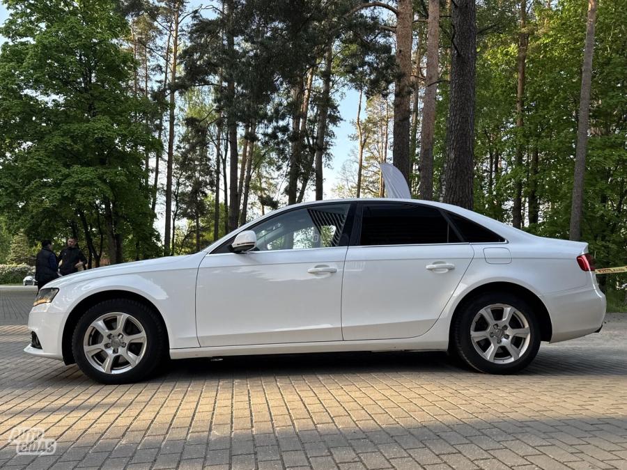 Audi A4 2009 Alīta, ar dzinēja tilpumu 2.70 L un nobraukumu 301 tūkst. km par 5950 €, foto 23 vietnē AUTOMOTO.COM.LV