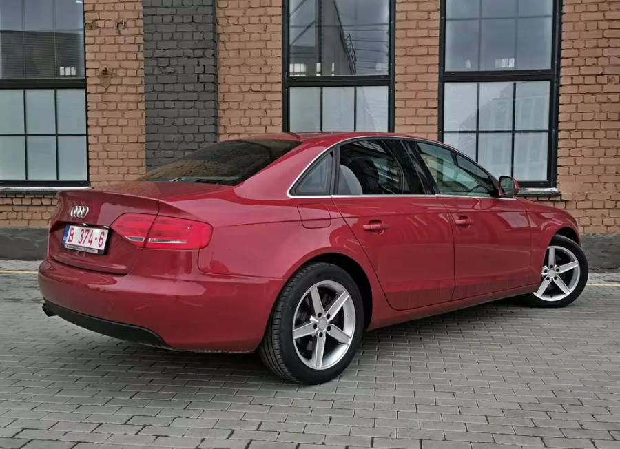 Audi A4 2009 in Riga, with an engine capacity of 2.00 L and mileage of 266 thousand km for 5990 €, photo 5 on AUTOMOTO.COM.LV