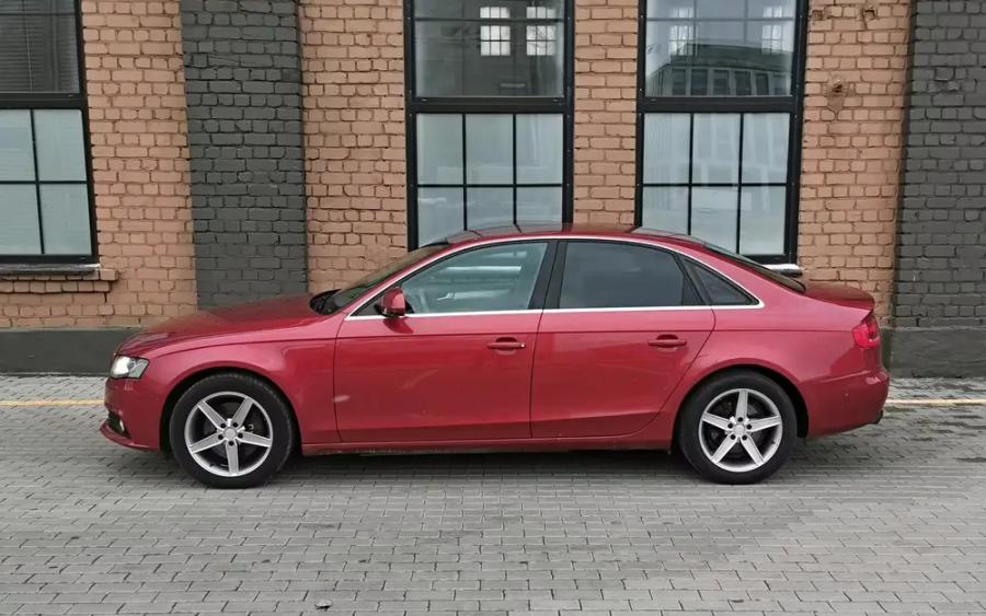 Audi A4 2009 in Riga, with an engine capacity of 2.00 L and mileage of 266 thousand km for 5990 €, photo 18 on AUTOMOTO.COM.LV