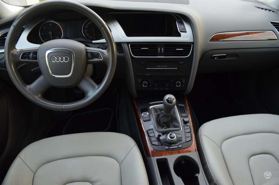 Audi A4 2009 Kauņa, ar dzinēja tilpumu 2.00 L un nobraukumu 249 tūkst. km par 5950 €, foto 19 vietnē AUTOMOTO.COM.LV