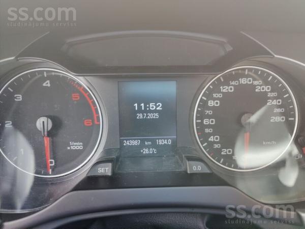 Audi A4 2010 Rīga, ar dzinēja tilpumu 3.00 L un nobraukumu 243 tūkst. km par 7900 €, foto 10 vietnē AUTOMOTO.COM.LV