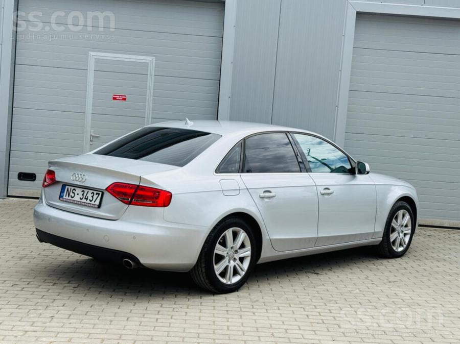 Audi A4 2010 in Riga, with an engine capacity of 3.00 L and mileage of 0 thousand km for 6500 €, photo 5 on AUTOMOTO.COM.LV
