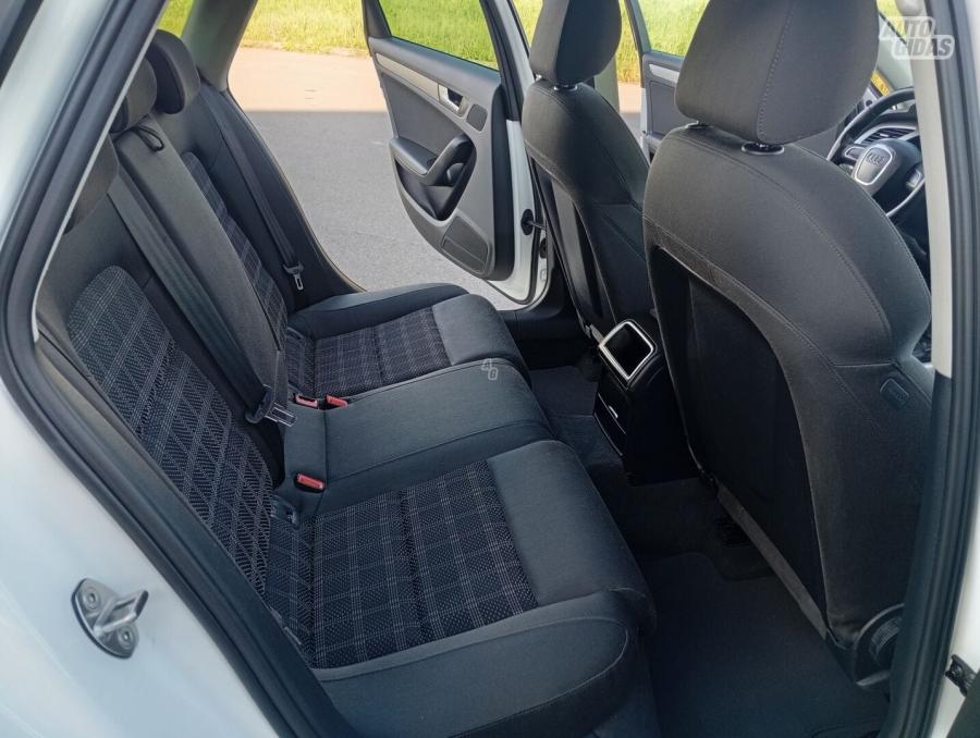 Audi A4 2010 Viļņa, ar dzinēja tilpumu 1.80 L un nobraukumu 139 tūkst. km par 6500 €, foto 32 vietnē AUTOMOTO.COM.LV