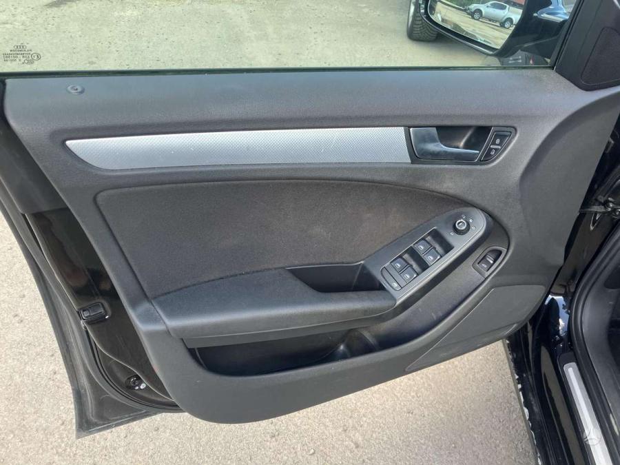 Audi A4 2010 Rokiškis, ar dzinēja tilpumu 2.70 L un nobraukumu 360 tūkst. km par 3650 €, foto 10 vietnē AUTOMOTO.COM.LV