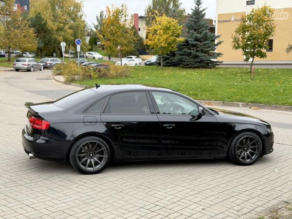 Audi A4 2010 in Vilnius on AUTOMOTO.COM.LV Audi A4 2010 in Vilnius, with an engine capacity of 3.00 L and mileage of 302 thousand km for 4900 €, photo 5 on AUTOMOTO.COM.LV