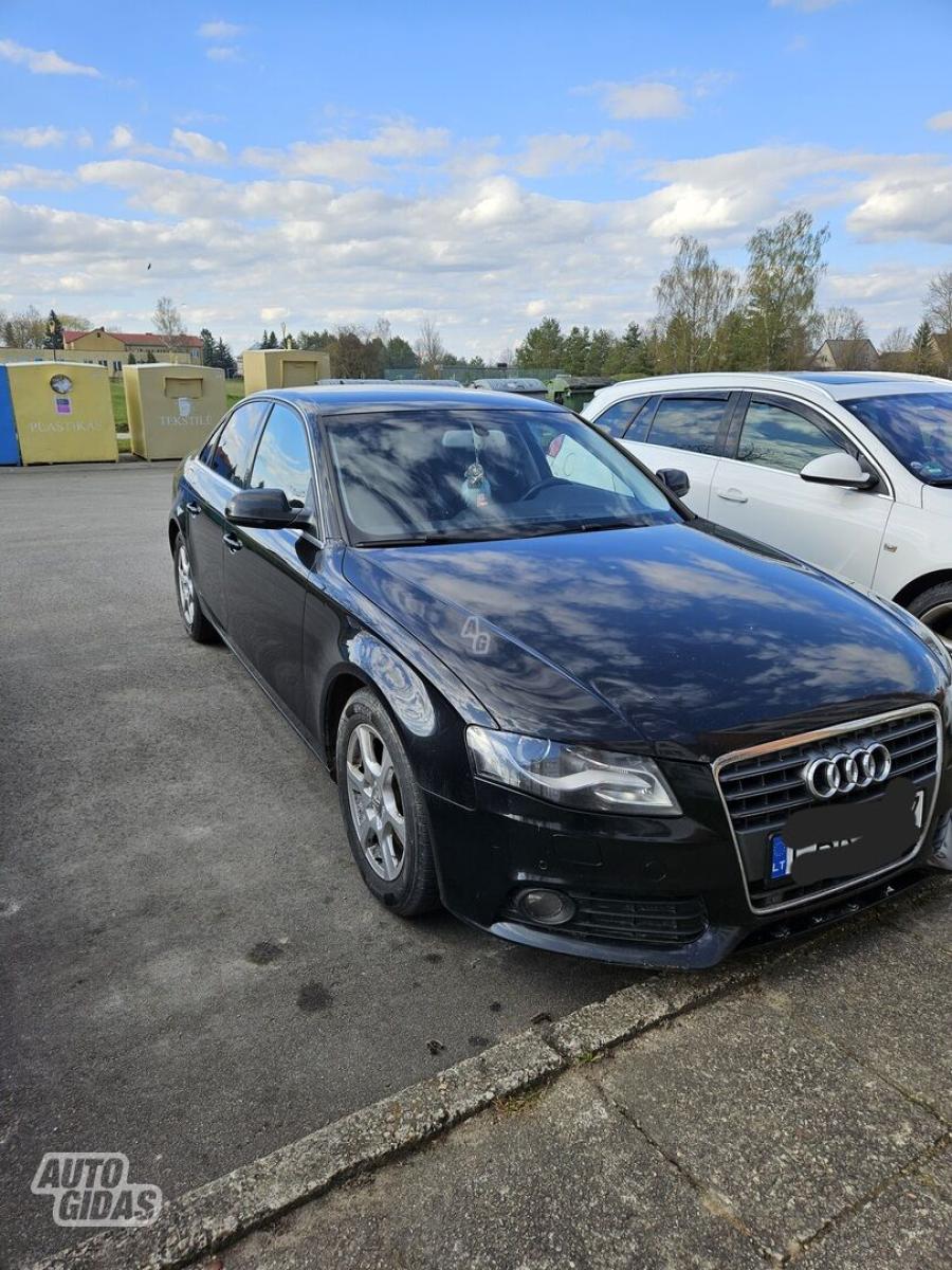 Audi A4 2011 in Panevezys, with an engine capacity of 2.70 L and mileage of 332 thousand km for 7200 €, photo 4 on AUTOMOTO.COM.LV