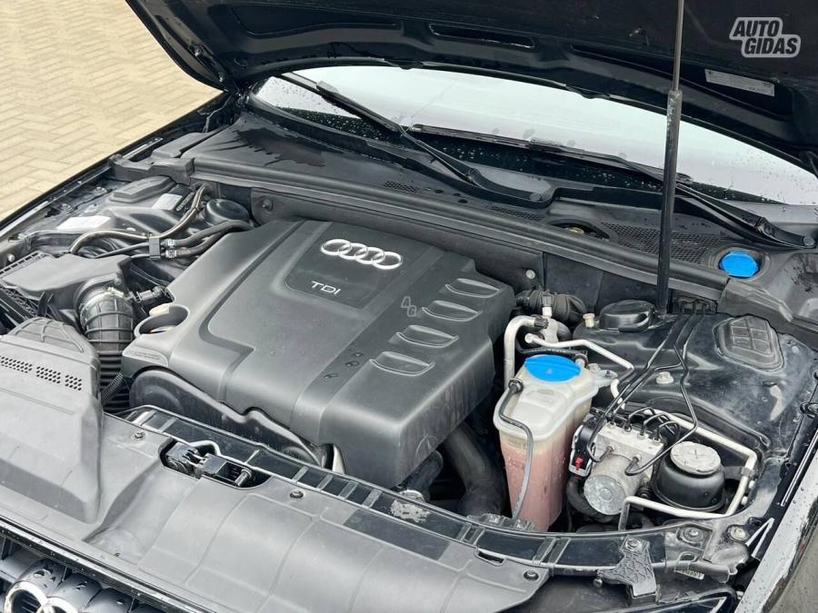 Audi A4 2011 in Panevezys, with an engine capacity of 2.00 L and mileage of 303 thousand km for 6700 €, photo 10 on AUTOMOTO.COM.LV