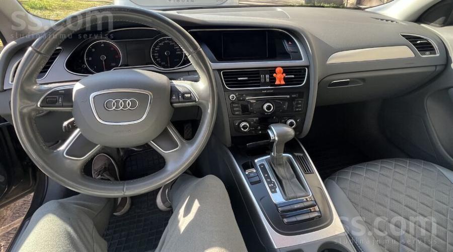 Audi A4 2012 in Riga, with an engine capacity of 2.00 L and mileage of 295 thousand km for 7600 €, photo 6 on AUTOMOTO.COM.LV