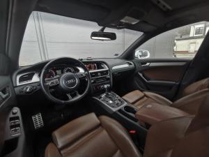 Audi A4 2012 in Riga, with an engine capacity of 1.80 L and mileage of 296 thousand km for 8390 €, photo 16 on AUTOMOTO.COM.LV