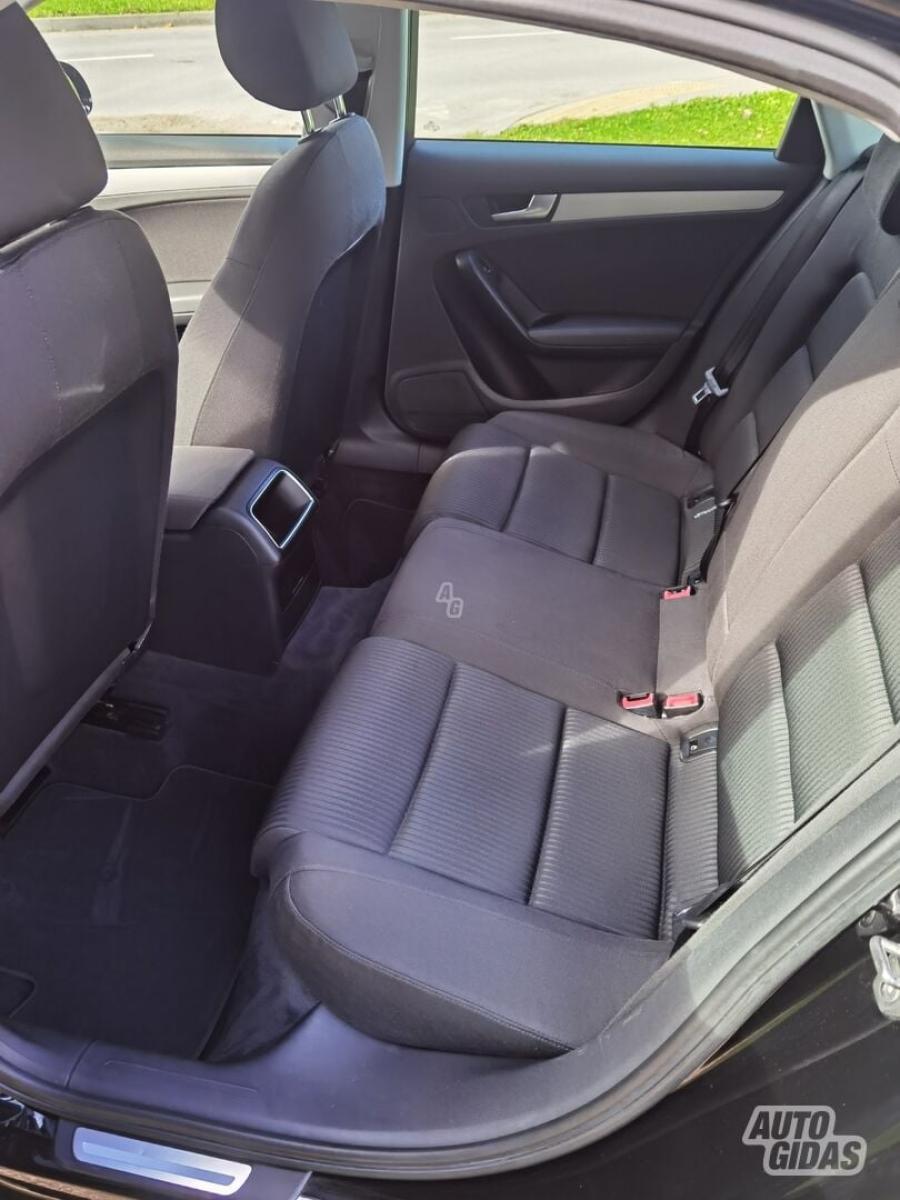 Audi A4 2012 in Utena, with an engine capacity of 2.00 L and mileage of 228 thousand km for 4500 €, photo 4 on AUTOMOTO.COM.LV