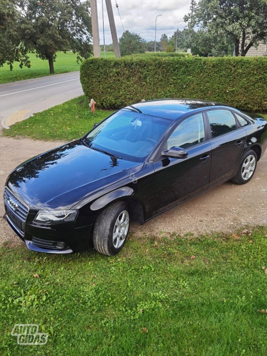 Audi A4 2012 in Utena, with an engine capacity of 2.00 L and mileage of 228 thousand km for 4500 €, photo 17 on AUTOMOTO.COM.LV