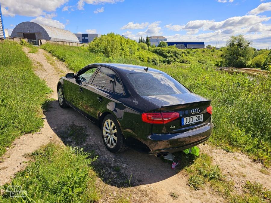 Audi A4 2013 Kauņa, ar dzinēja tilpumu 2.00 L un nobraukumu 236 tūkst. km par 4400 €, foto 11 vietnē AUTOMOTO.COM.LV