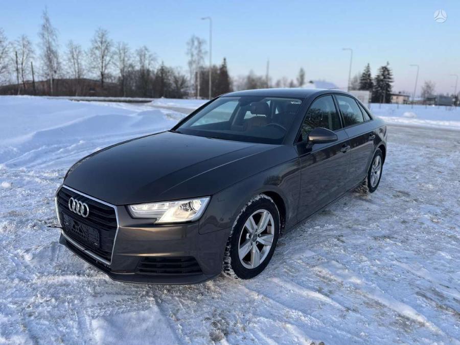 Audi A4 2016 in Ukmerge, with an engine capacity of 2.00 L and mileage of 256 thousand km for 7850 €, photo 3 on AUTOMOTO.COM.LV