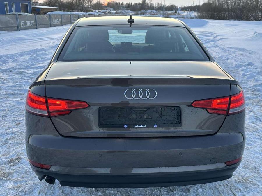 Audi A4 2016 in Ukmerge, with an engine capacity of 2.00 L and mileage of 256 thousand km for 7850 €, photo 5 on AUTOMOTO.COM.LV
