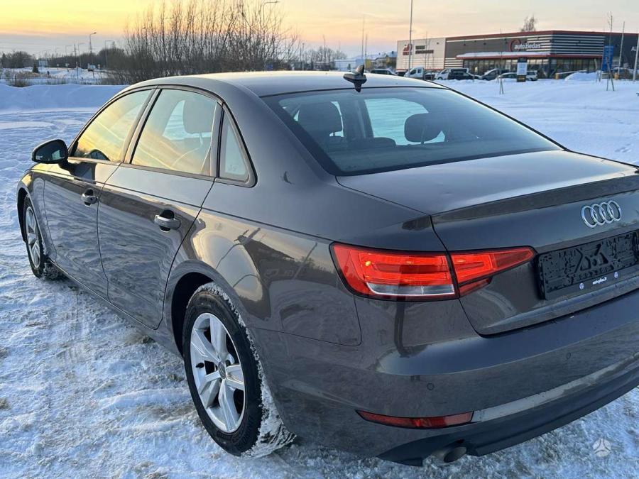 Audi A4 2016 in Ukmerge, with an engine capacity of 2.00 L and mileage of 256 thousand km for 7850 €, photo 6 on AUTOMOTO.COM.LV