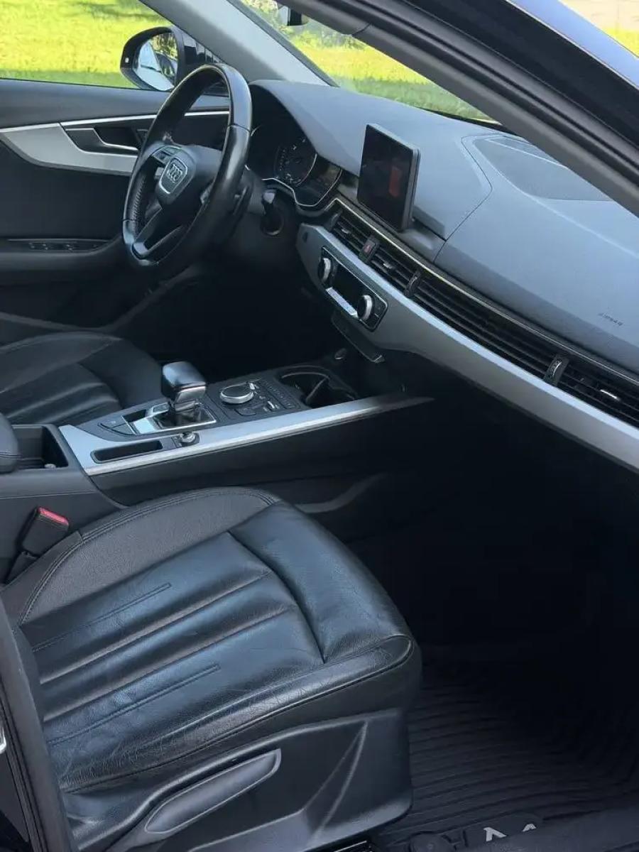 Audi A4 2016 in Riga, with an engine capacity of 2.00 L and mileage of 170 thousand km for 13580 €, photo 9 on AUTOMOTO.COM.LV