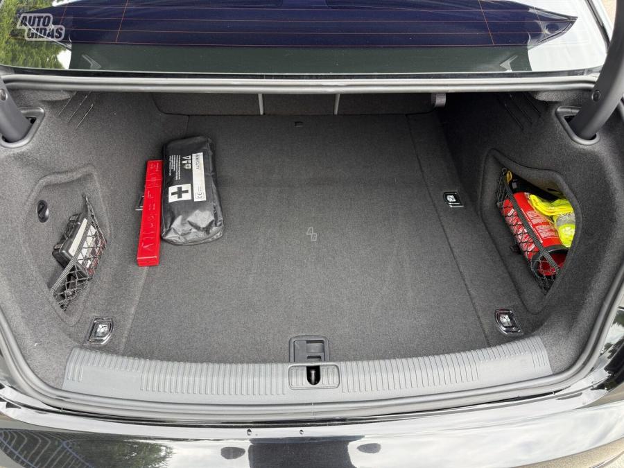 Audi A4 2018 in Vilnius, with an engine capacity of 2.00 L and mileage of 181 thousand km for 14000 €, photo 29 on AUTOMOTO.COM.LV