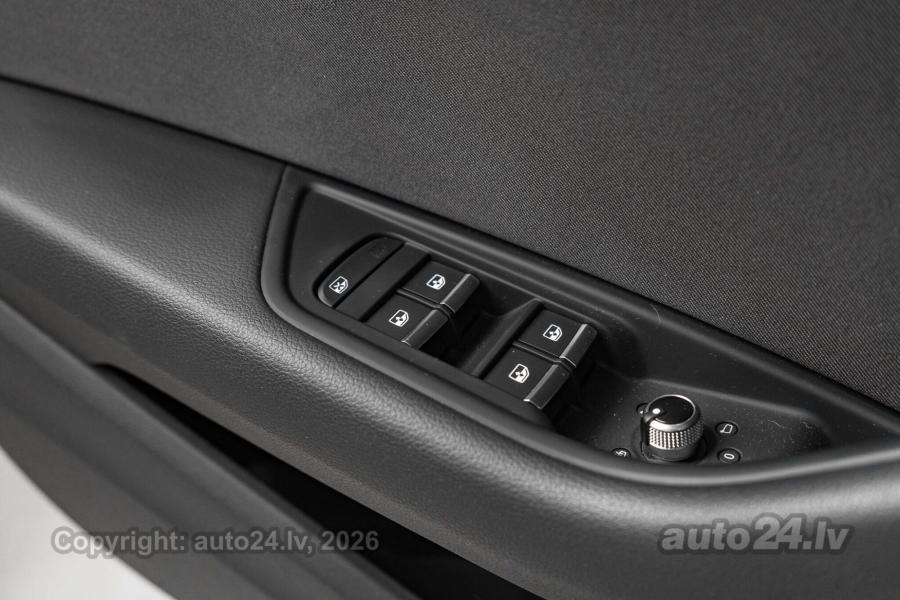 Audi A4 2024 Rīga, ar dzinēja tilpumu 2.00 L un nobraukumu 47 tūkst. km par 37510 €, foto 17 vietnē AUTOMOTO.COM.LV