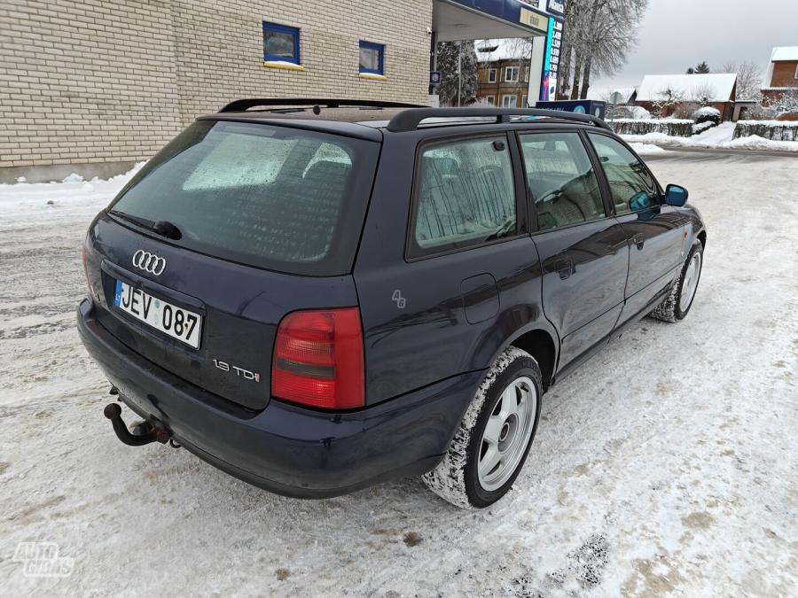 Audi A4 1996 in Ukmerge, with an engine capacity of 1.90 L and mileage of 320 thousand km for 950 €, photo 6 on AUTOMOTO.COM.LV