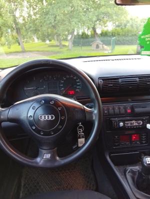 Audi A4 1996 in Sakiai, with an engine capacity of 1.90 L and mileage of 471 thousand km for 750 €, photo 6 on AUTOMOTO.COM.LV