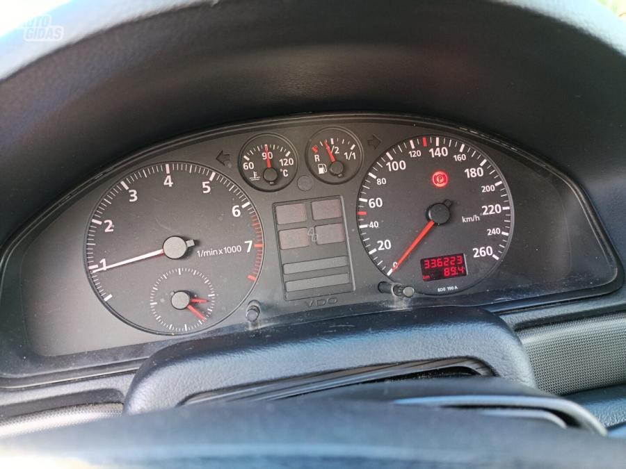 Ауди А4 1996 в Шяуляй, объемом двигателя 1.80 л и пробегом 336 тыс. км за 1250 €, фото 31 на AUTOMOTO.COM.LV