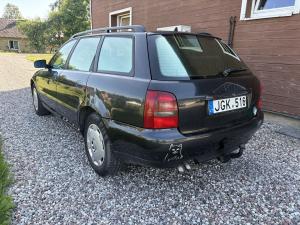 Audi A4 1997 in Vilnius, with an engine capacity of 1.90 L and mileage of 403 thousand km for 600 €, photo 3 on AUTOMOTO.COM.LV