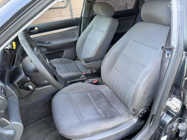 Audi A4 1997 in Vilnius, with an engine capacity of 1.90 L and mileage of 403 thousand km for 600 €, photo 10 on AUTOMOTO.COM.LV
