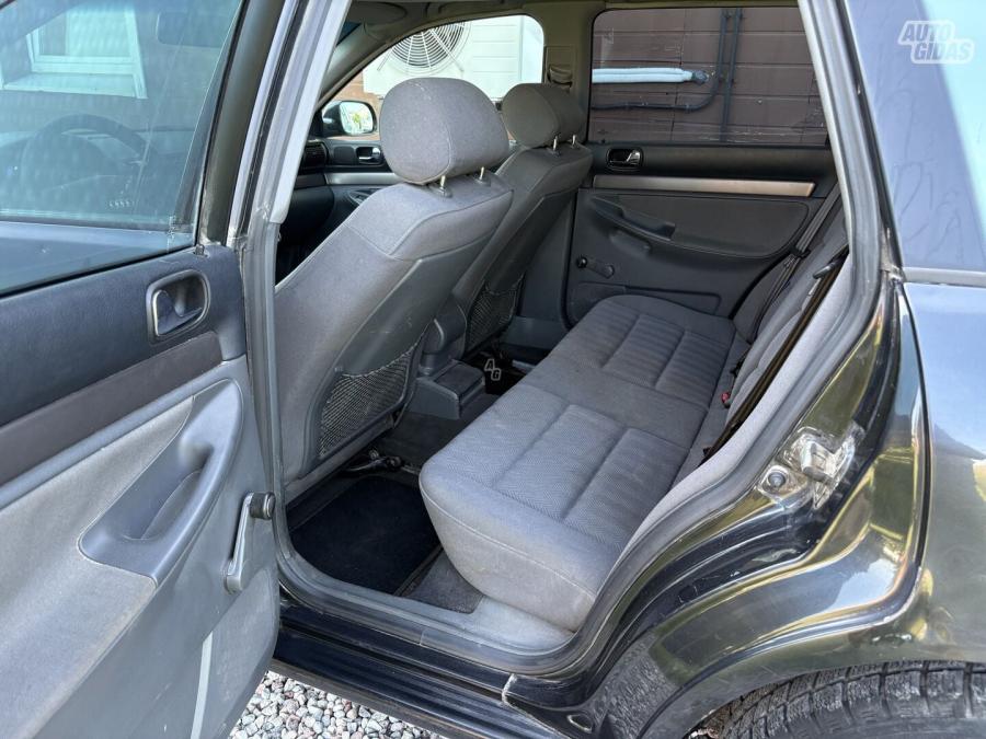 Audi A4 1997 in Vilnius, with an engine capacity of 1.90 L and mileage of 403 thousand km for 600 €, photo 12 on AUTOMOTO.COM.LV