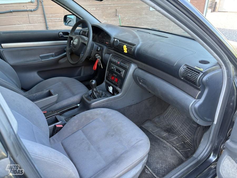 Audi A4 1997 in Vilnius, with an engine capacity of 1.90 L and mileage of 403 thousand km for 600 €, photo 14 on AUTOMOTO.COM.LV