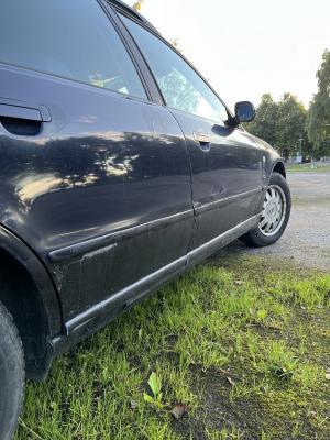 Audi A4 1997 in Sillamae, with an engine capacity of 1.90 L and mileage of 407 thousand km for 1199 €, photo 17 on AUTOMOTO.COM.LV