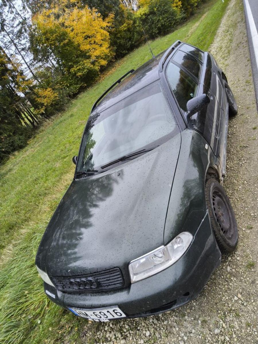 Audi A4 1997 Rēzekne, ar dzinēja tilpumu 1.80 L un nobraukumu 335 tūkst. km par 450 €, foto 16 vietnē AUTOMOTO.COM.LV