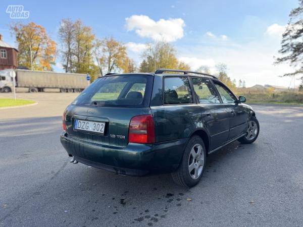 Audi A4 1997 Utena, ar dzinēja tilpumu 1.90 L un nobraukumu 424 tūkst. km par 1180 €, foto 5 vietnē AUTOMOTO.COM.LV