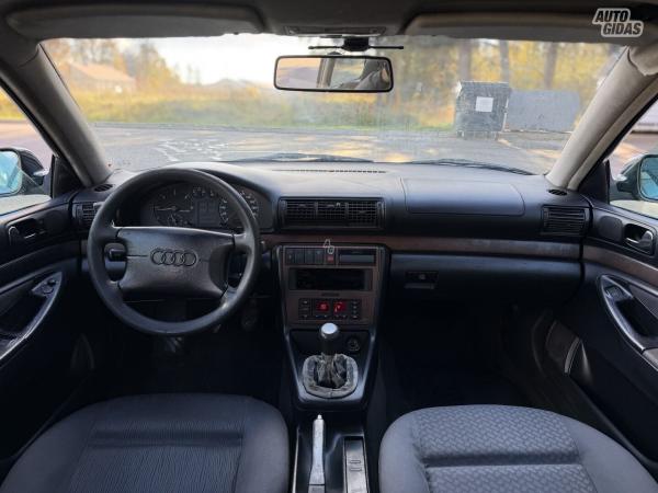 Audi A4 1997 Utena, ar dzinēja tilpumu 1.90 L un nobraukumu 424 tūkst. km par 1180 €, foto 7 vietnē AUTOMOTO.COM.LV