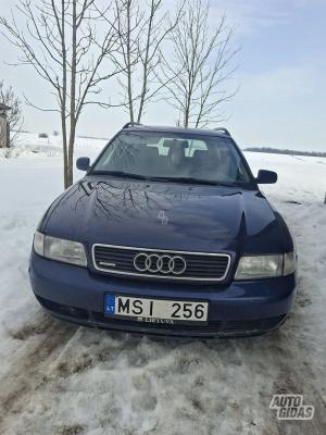 Audi A4 1998 Kretinga, ar dzinēja tilpumu 2.40 L un nobraukumu 300 tūkst. km par 750 €, foto  vietnē AUTOMOTO.COM.LV