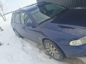 Audi A4 1998 Kretinga, ar dzinēja tilpumu 2.40 L un nobraukumu 300 tūkst. km par 750 €, foto 3 vietnē AUTOMOTO.COM.LV