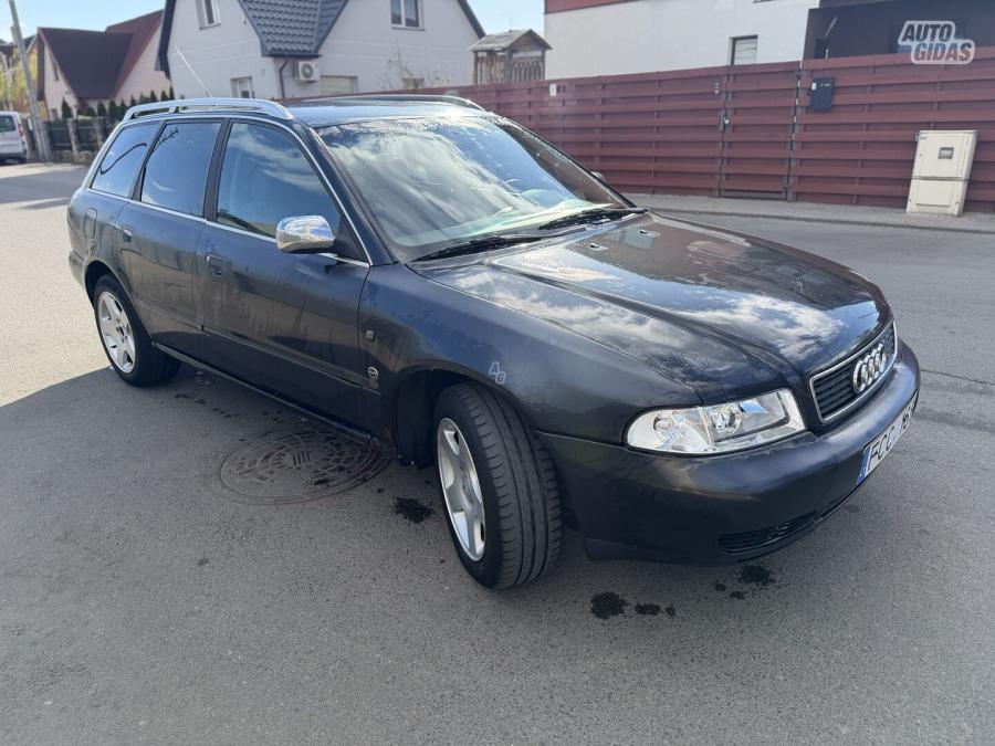 Audi A4 1998 Kauņa, ar dzinēja tilpumu 1.90 L un nobraukumu 302 tūkst. km par 999 €, foto 4 vietnē AUTOMOTO.COM.LV