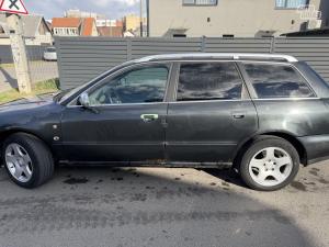 Audi A4 1998 Kauņa, ar dzinēja tilpumu 1.90 L un nobraukumu 302 tūkst. km par 999 €, foto 9 vietnē AUTOMOTO.COM.LV