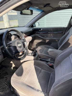 Audi A4 1998 Kauņa, ar dzinēja tilpumu 1.90 L un nobraukumu 302 tūkst. km par 999 €, foto 13 vietnē AUTOMOTO.COM.LV