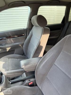 Audi A4 1998 Kauņa, ar dzinēja tilpumu 1.90 L un nobraukumu 302 tūkst. km par 999 €, foto 18 vietnē AUTOMOTO.COM.LV