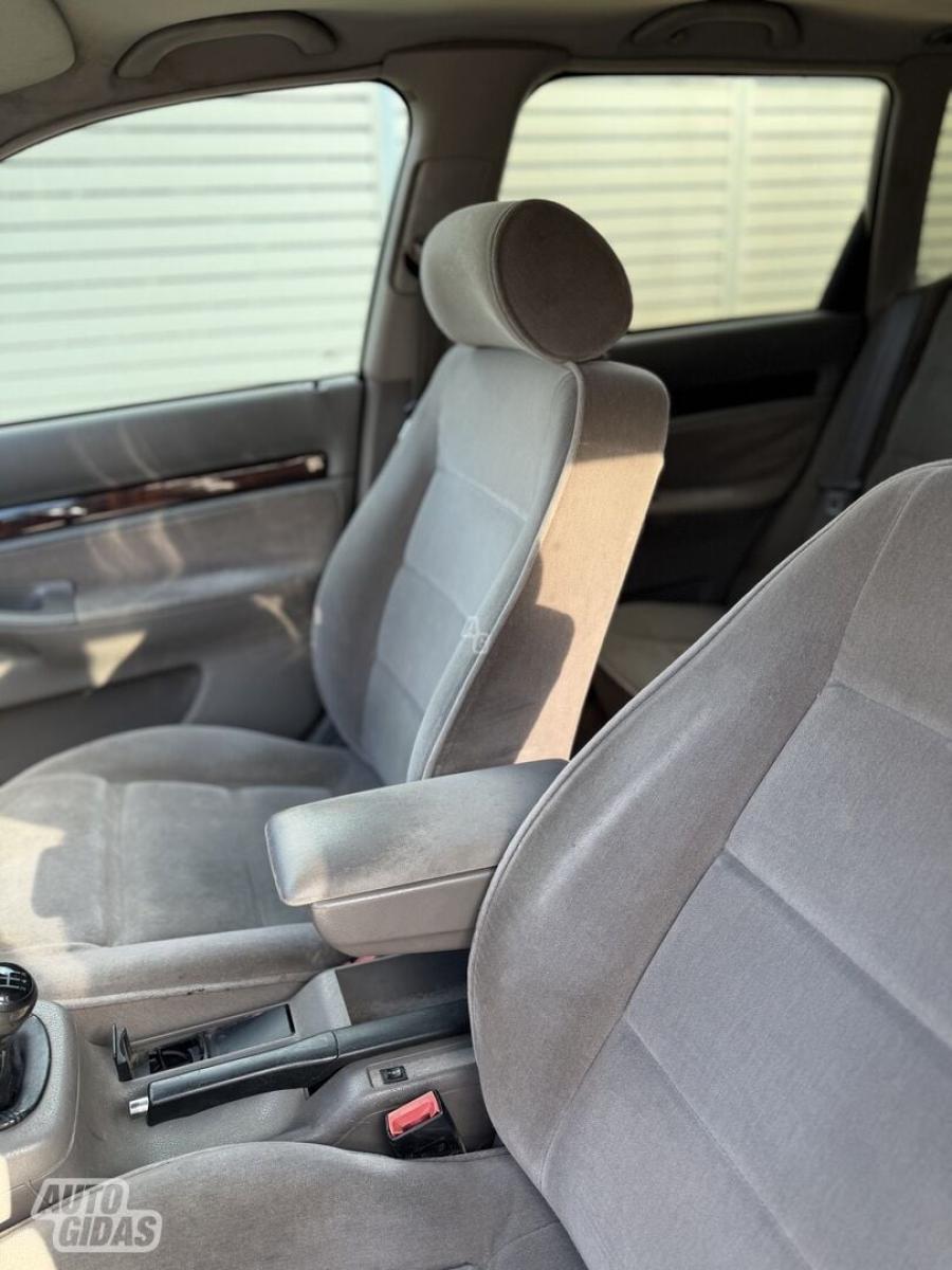 Audi A4 1998 Kauņa, ar dzinēja tilpumu 1.90 L un nobraukumu 302 tūkst. km par 999 €, foto 18 vietnē AUTOMOTO.COM.LV